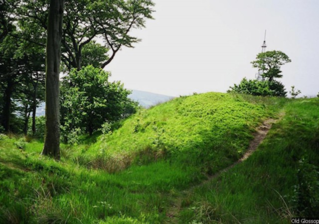 Castle Hill page on the Official Old Glossop Heritage Trail